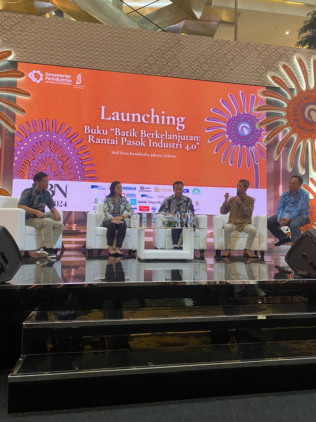 Lewat Transformasi Industri 4.0, Kemenperin Dorong Industri Batik Lebih ...