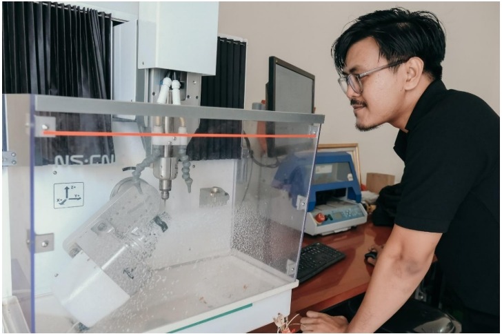 Pemanfaatan DAK Perkuat Teknologi Produksi Sentra IKM Perak Desa Celuk ...